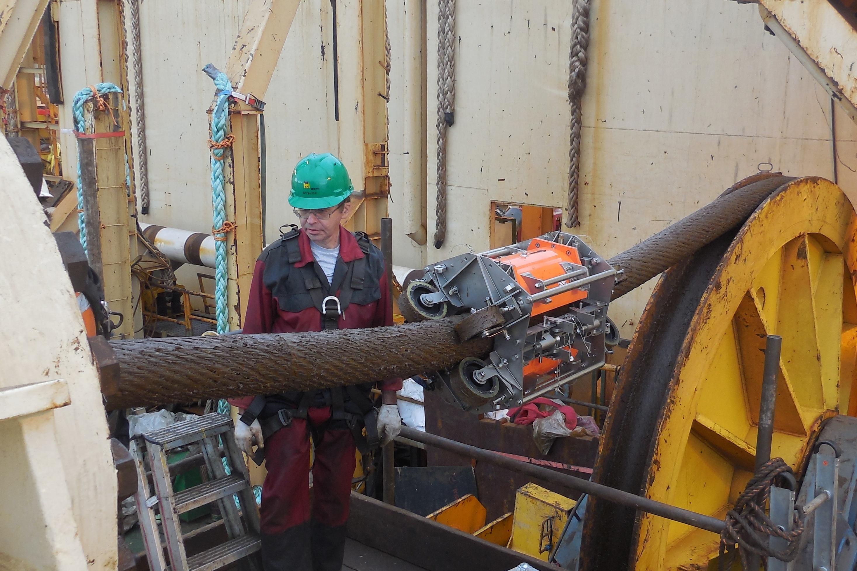 Magnetic rope testing instrument INTROS